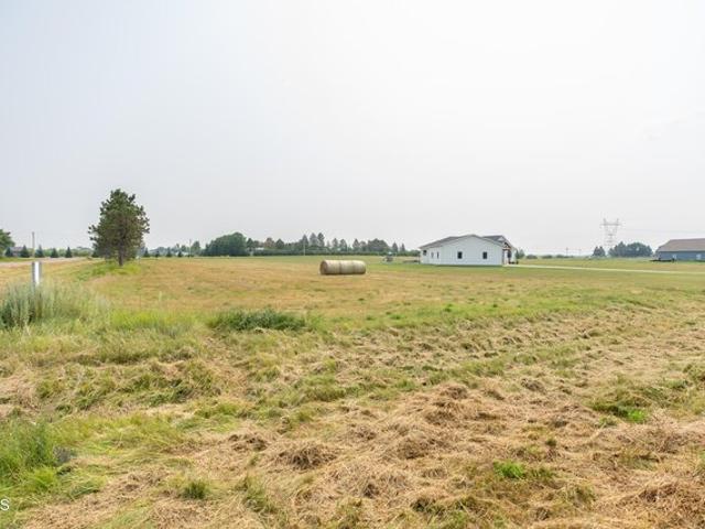 11811 Creek Top Rd, Menoken, ND 58558