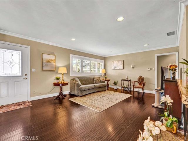 11812 Peacock Court