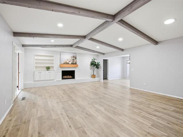 11817 W Edgemont Circle