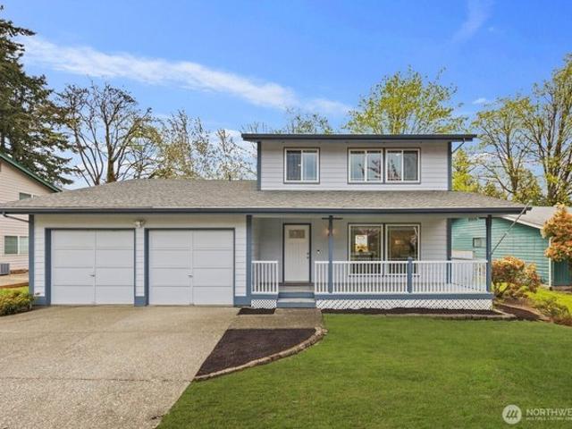 11817 SE 322nd Pl, Auburn, WA 98092