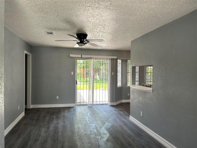 11814 Bay Cedar Dr, Houston, TX 77048 | MLS #95798 | Compass