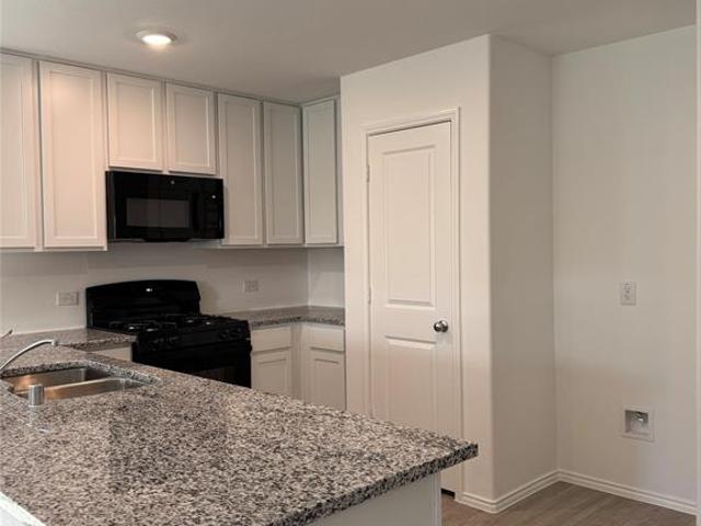 11815 Hermosa Lane