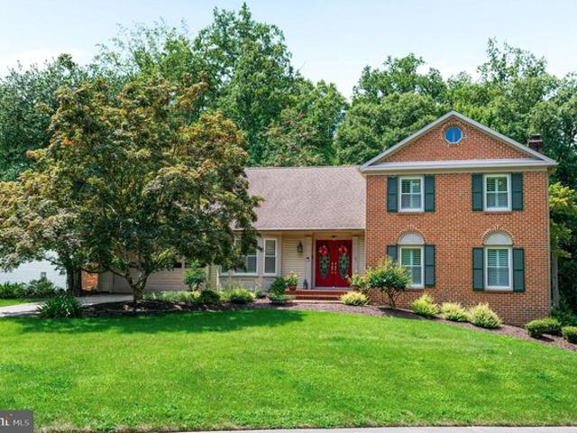11816 Antietam Rd, Woodbridge, VA 22192