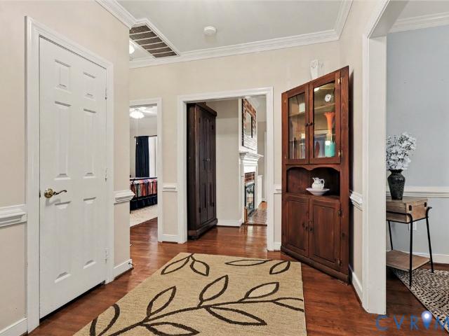 11816 Northglen Lane