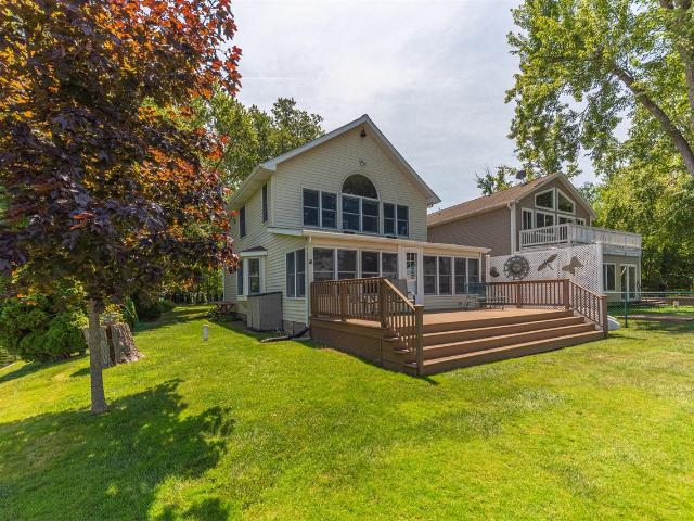 11818 Algonquin Drive