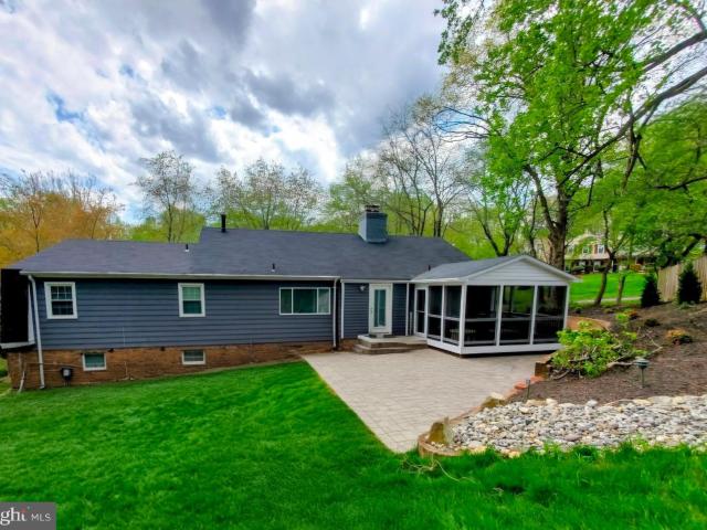 11818 Fairgreen Ln, Upper Marlboro, MD 20772 | MLS #MDPG2197 | Compass