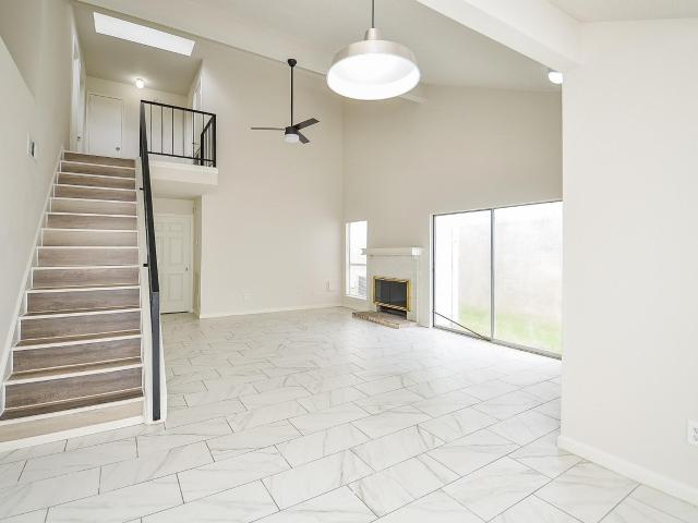 11818 Spring Grove Dr