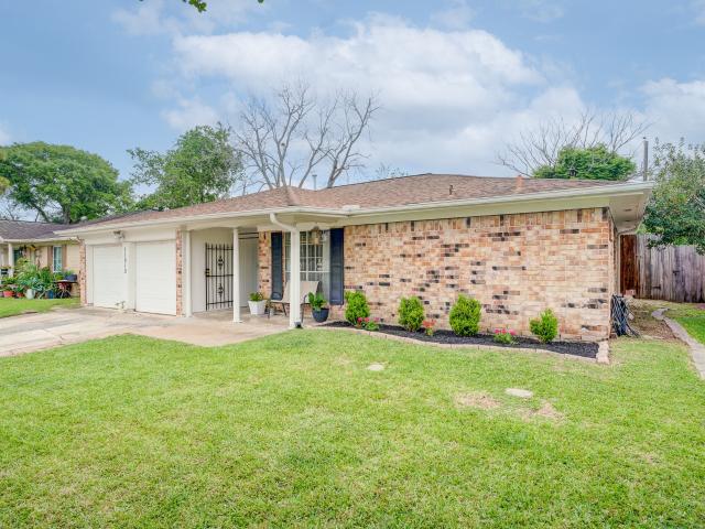 11819 S Nottingham Cir, Houston, TX 77071 | MLS #84083