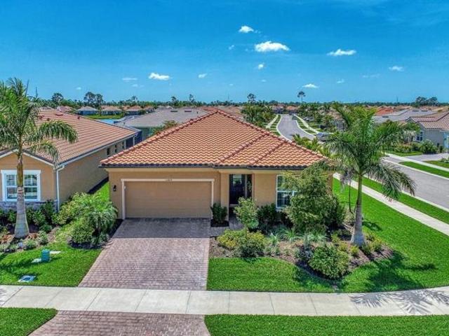 11819 Sistine Ln, Venice, FL 34293