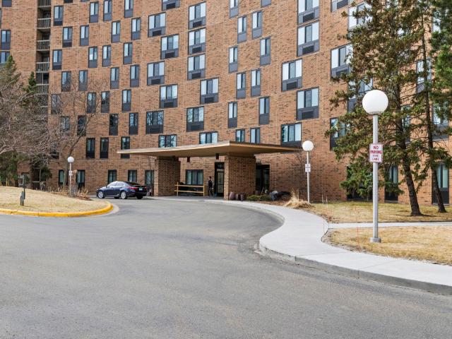 1181 Edgcumbe Road # 1712