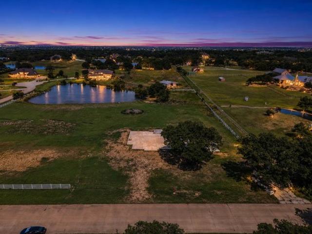 1181 Fox Run, Bartonville, TX 76226