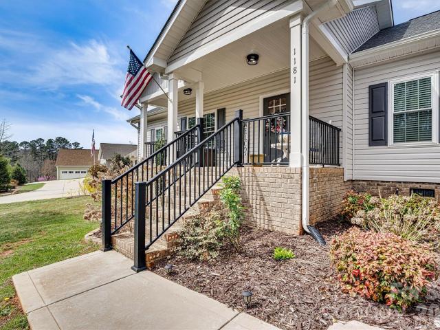 1181 Kensington Circle