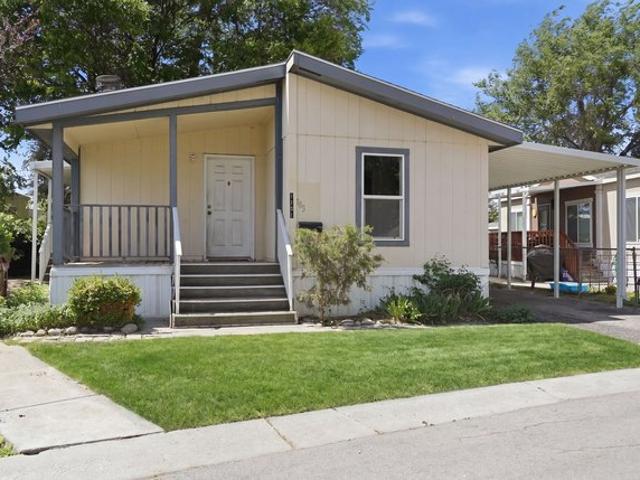 1181 W Bobolink St S, Salt Lake City, UT 84123
