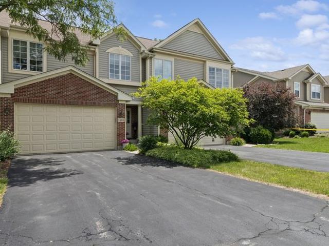 1181 West Lake Dr, Cary, IL 60013