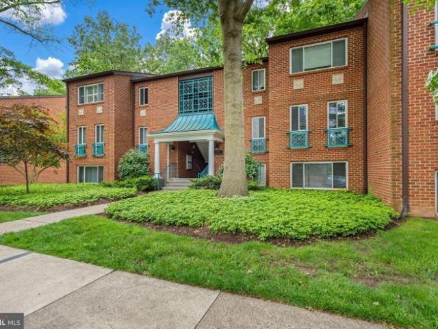 11823 Breton Ct 1A, Reston, VA