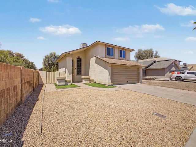 11822 N 76th Dr, Peoria, AZ 85345 | MLS #7021 | Compass