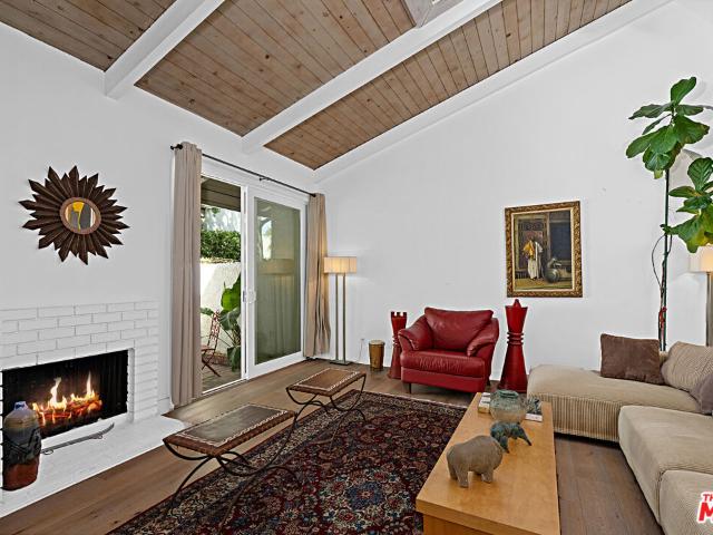 11824 Moorpark St, Unit F, Studio City, CA 91604 | MLS #26692 | Compass