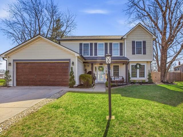 11825 Ashton Dr, Fishers, IN 46038