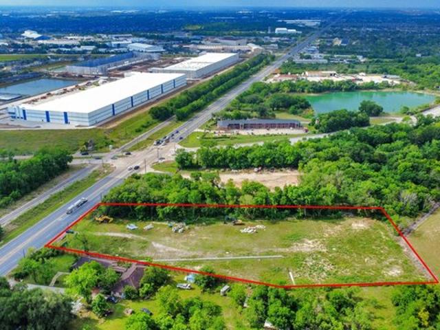 11826 Almeda Rd, Houston, TX 77045