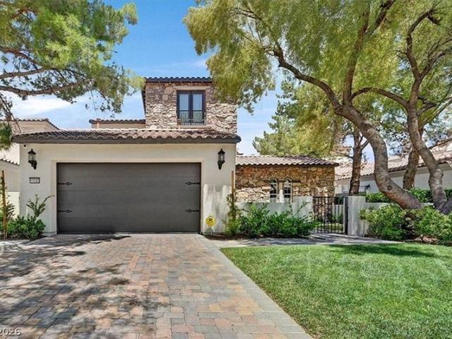 11828 Waterford Castle Ct, Las Vegas, NV 89141