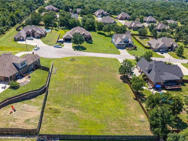 1182 Highland Circle