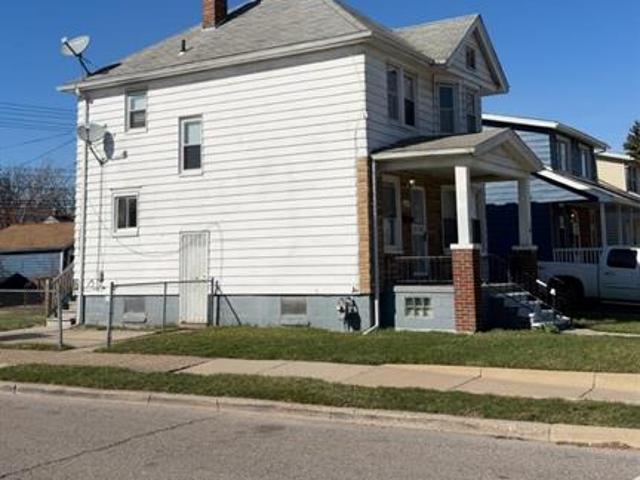 1182 Lafayette Boulevard