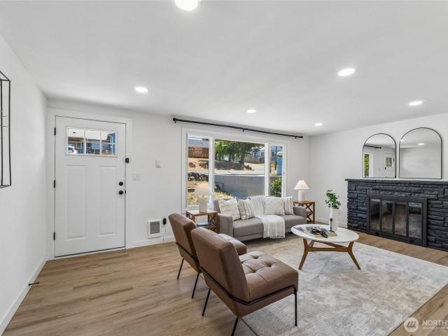 1182 th Avenue S