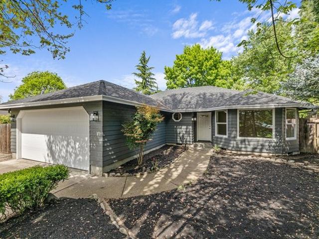 1182 Westview Ct, Medford, OR 97504