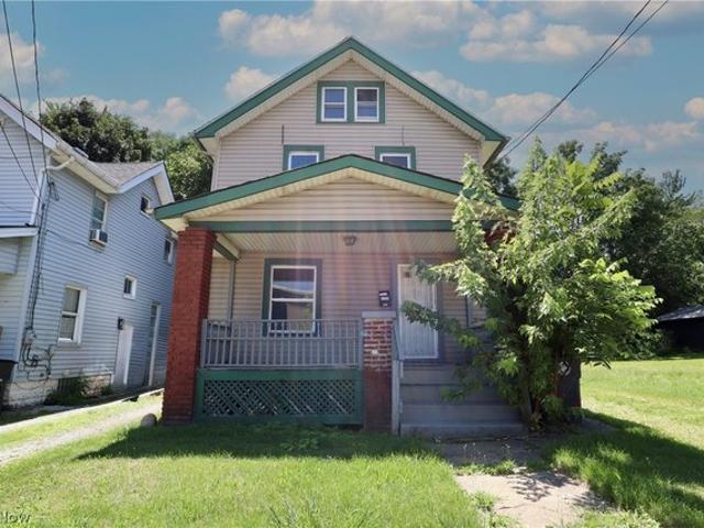 1182 5th Ave, Akron, OH 44306