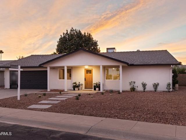 11830 S Eagleman Dr, Phoenix, AZ 85044