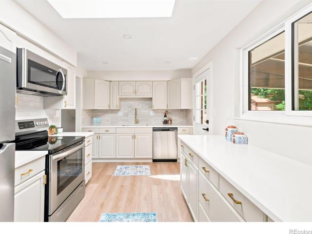 11831 W 70th Place