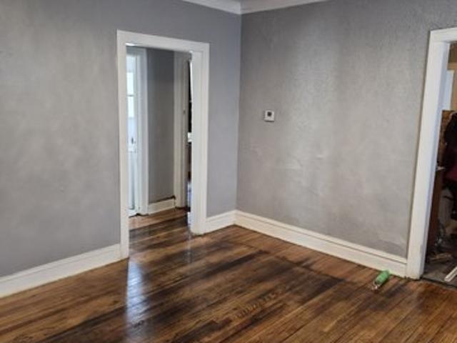 11831 S Wentworth Ave, Chicago, IL 60628