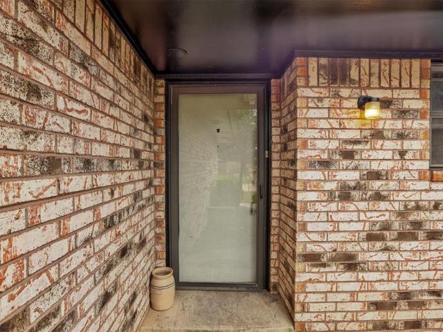 11832 Sagamore Drive