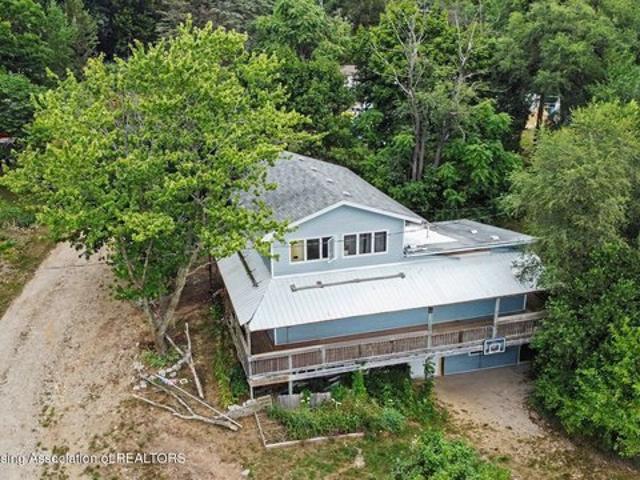 11837 Beech Rd, Brooklyn, MI 49230