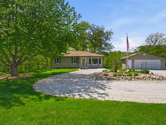 11838 NE 72nd St, Bondurant, IA 50035