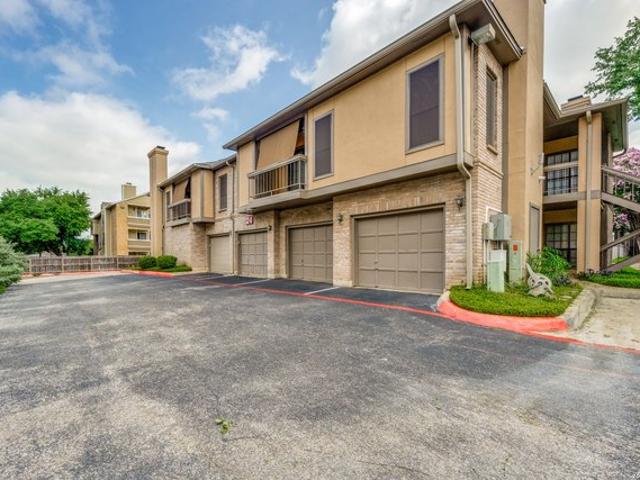 11839 Parliament St Apt 2414, San Antonio, TX 78216