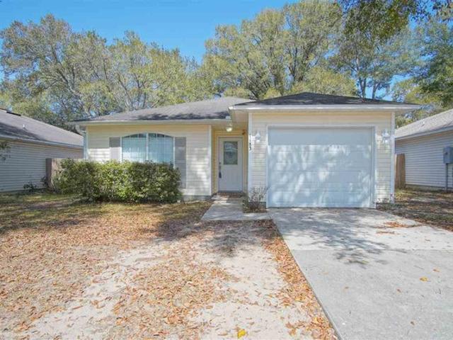 1183 Simpson St, Pensacola, FL 32526