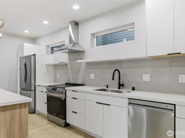 1183 th Ave S, Unit B, Seattle, WA 98178 | MLS #2452 | Compass