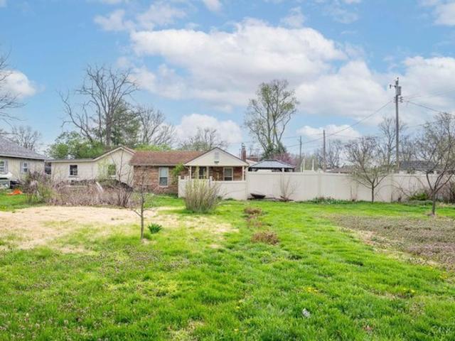 118 3rd St, Trenton, OH 45067