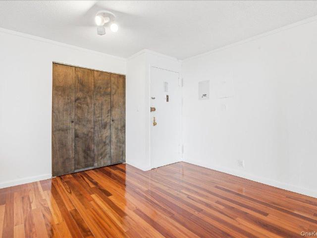 118 17 Union Turnpike 12G