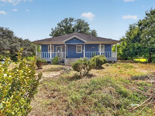 118 County Road 932a/Elm, Alvin, TX 77511