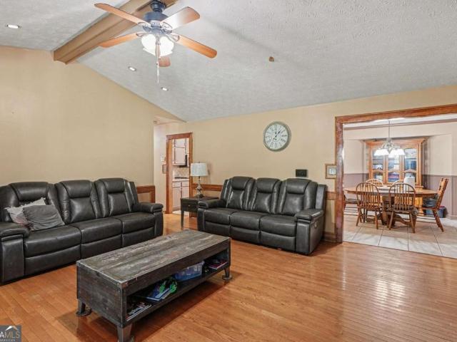 118 Country Acres Court