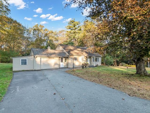 118 Colburn Rd, Stafford, CT 06076
