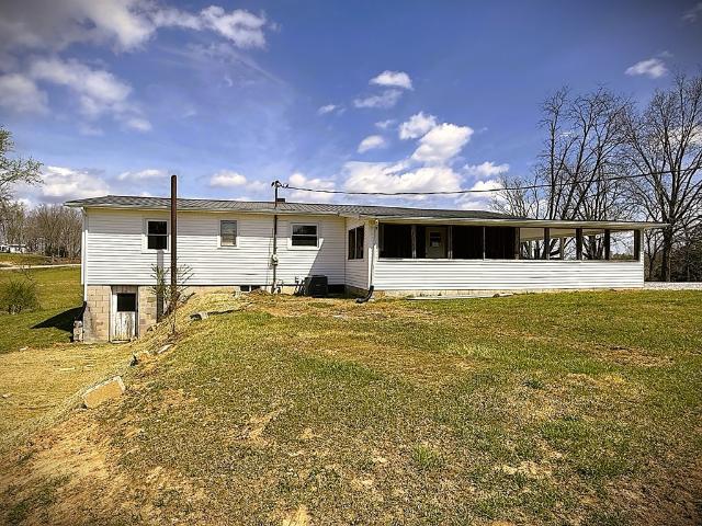118 Collins Rd