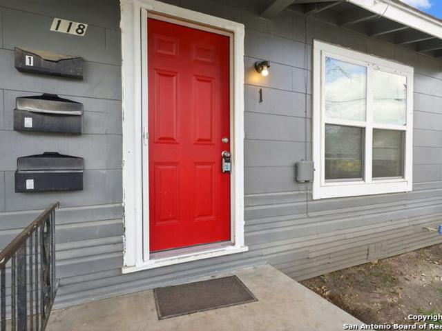 118 Compton #1, Unit 1