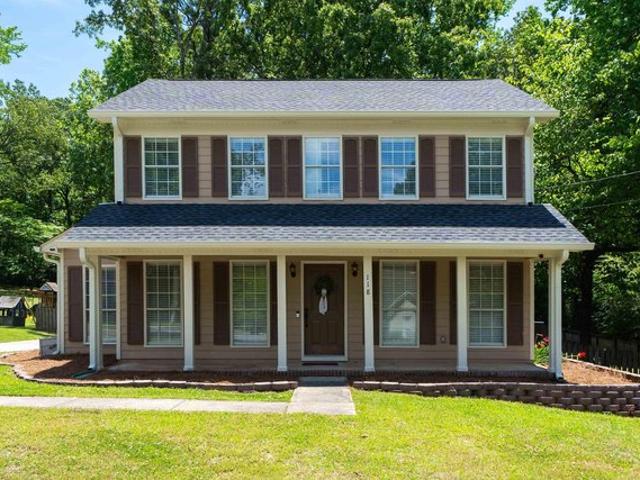 118 Carriage Dr, Maylene, AL 35114