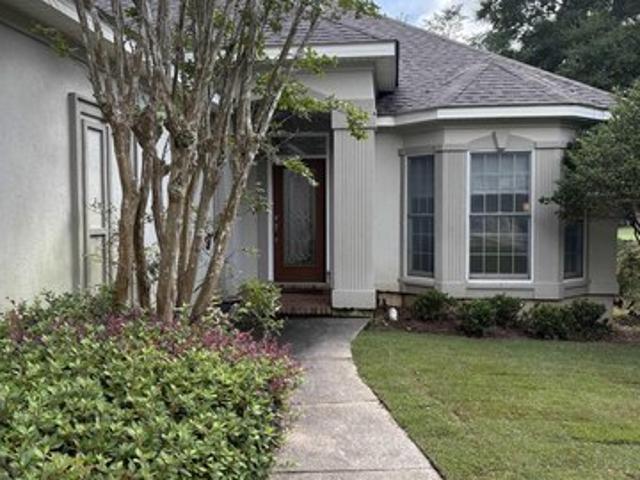 118 Cedar Pt, Fairhope, AL 36532