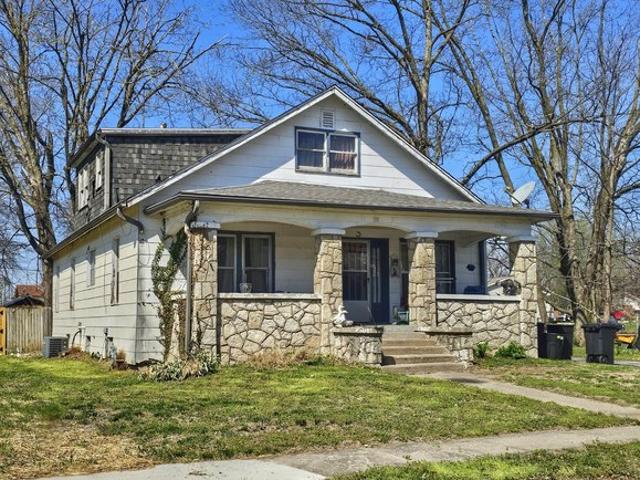 118 Chancellor St, New Franklin, MO 65274