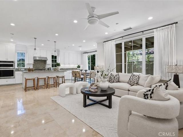 118 Chestnut Grv, Irvine, CA 92620