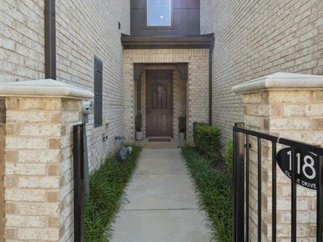 118 Claire Drive